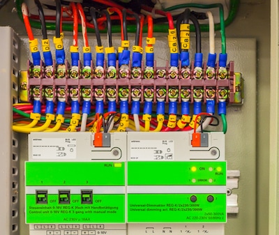 Complete Electrician Services Contractor Agoura Hills | Dr Sparks ...